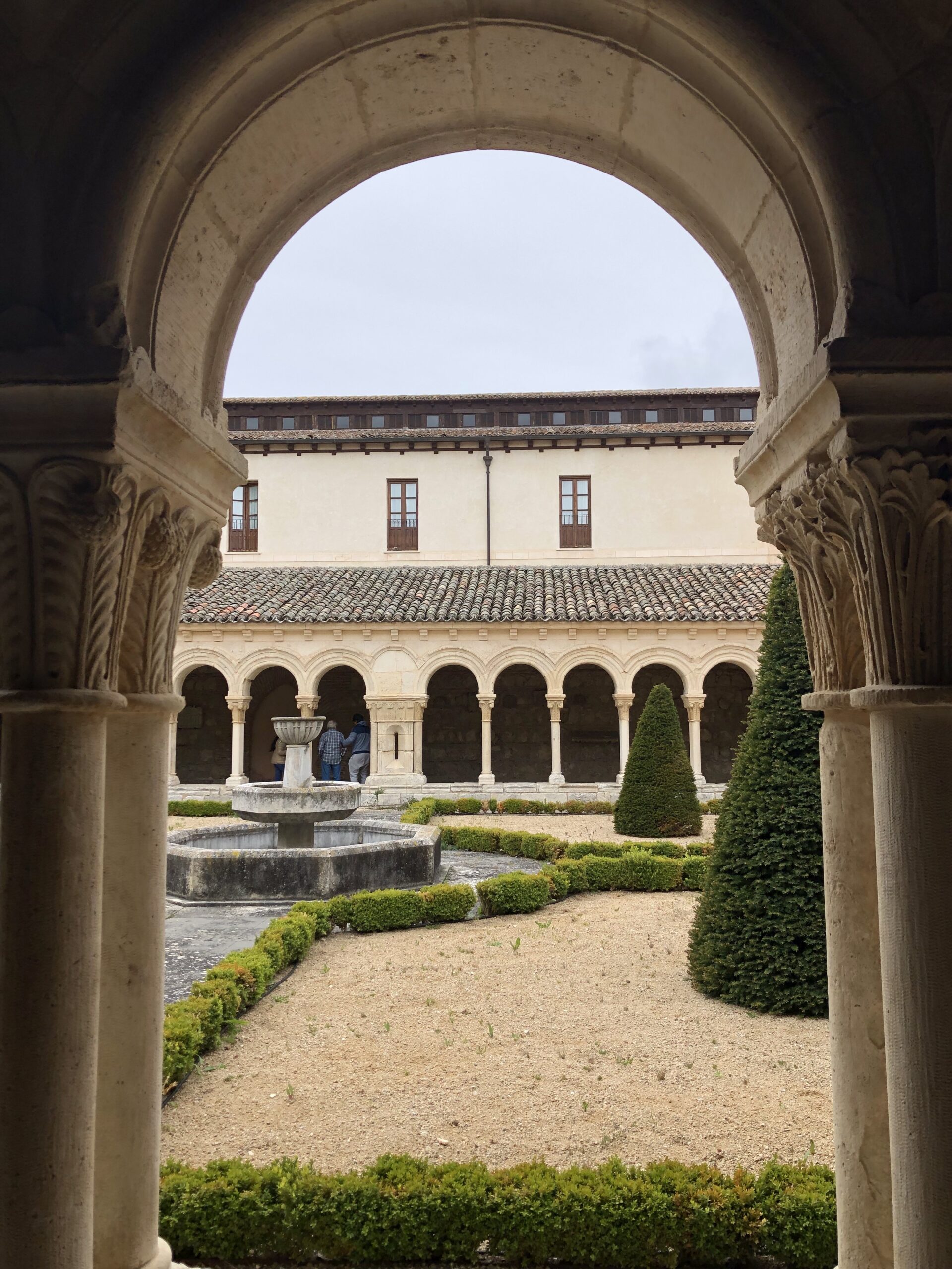 Courtyard – Silhouette