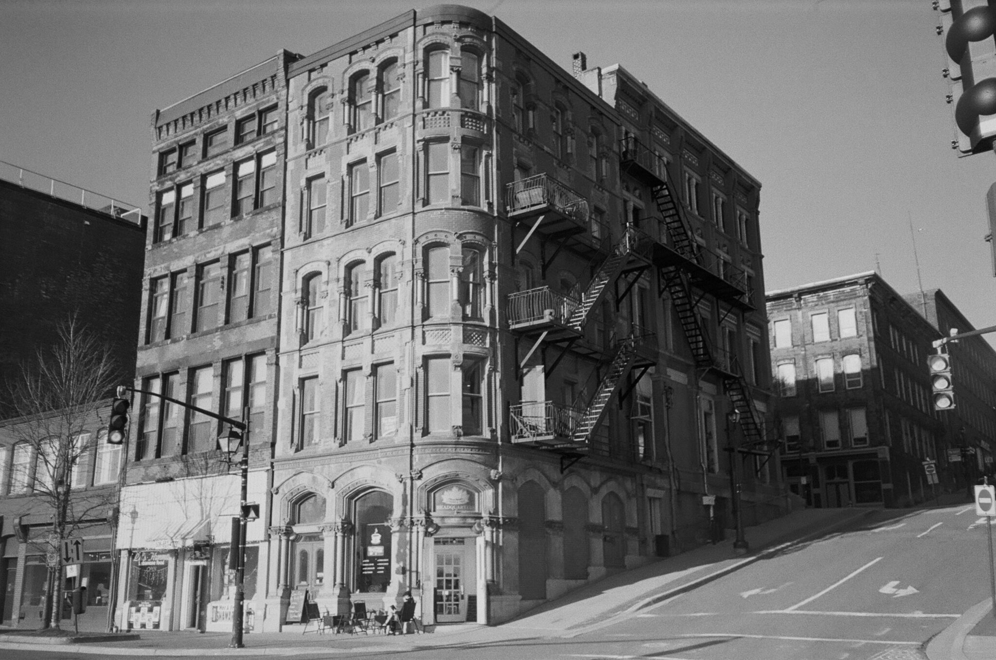 Falling in Love in Uptown SJ – The Last Time We Watered the Plants ...